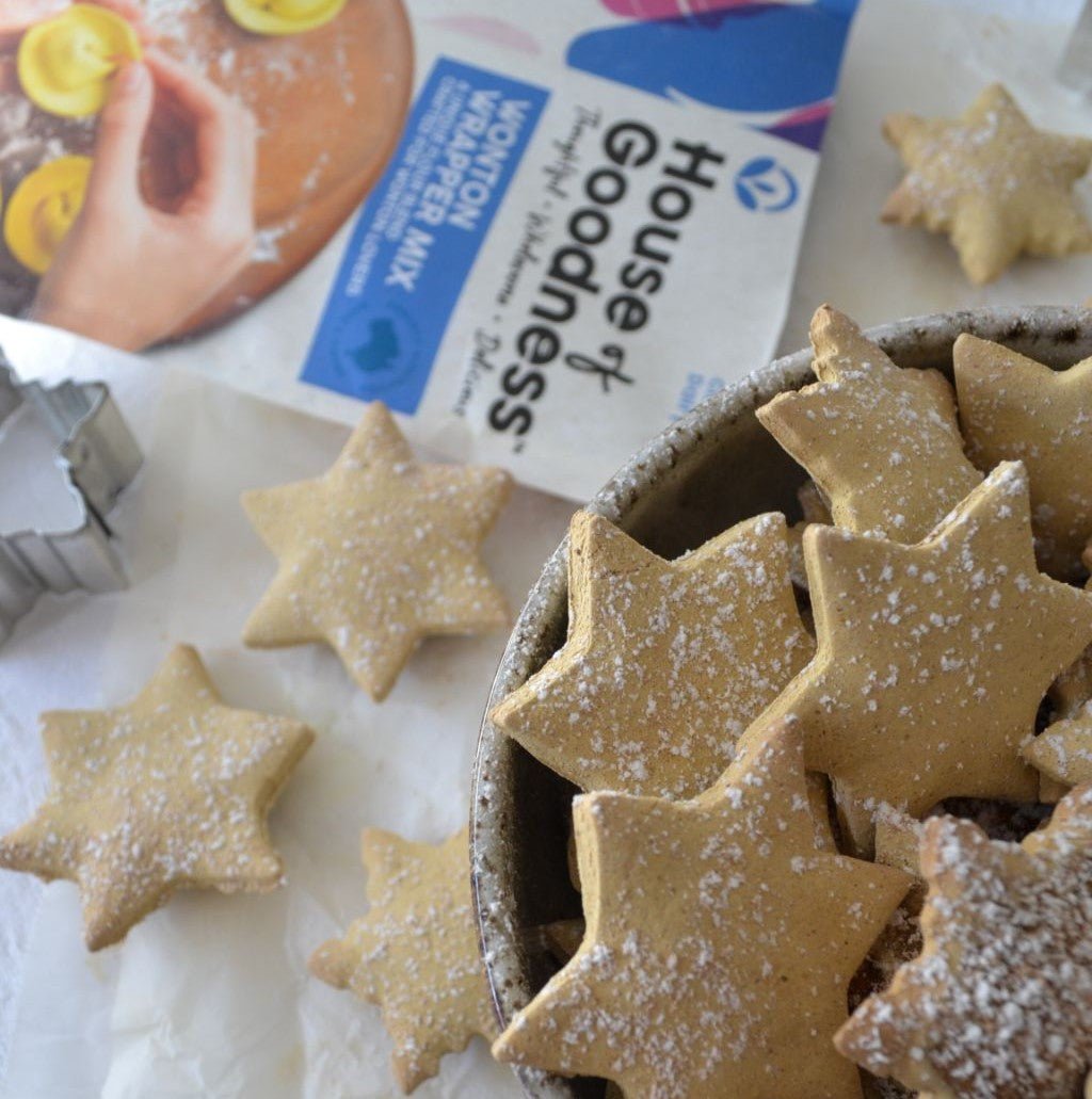 Gingerbread Wonton Star Crisps – House of Goodness